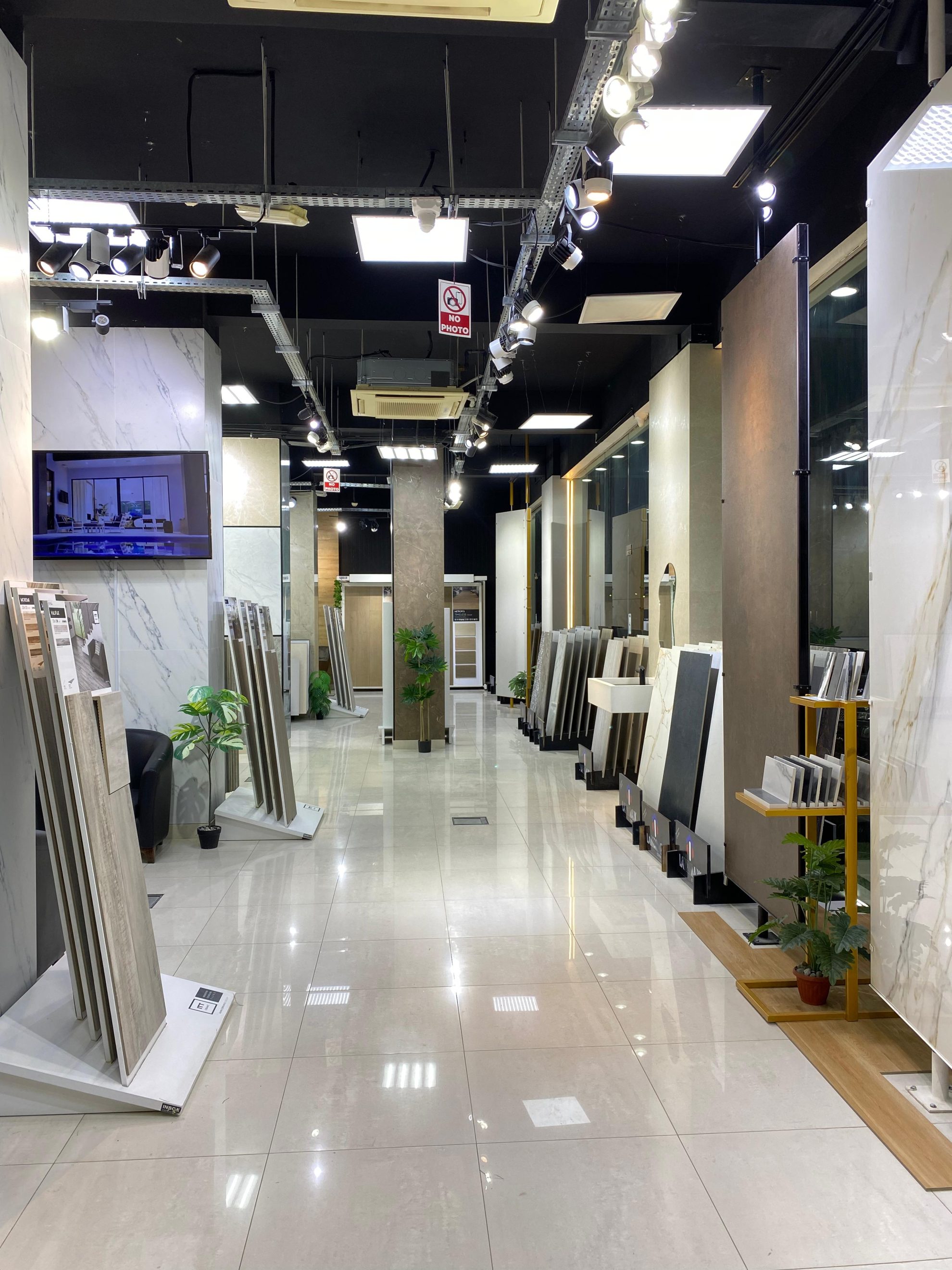 Landmark Ceramics